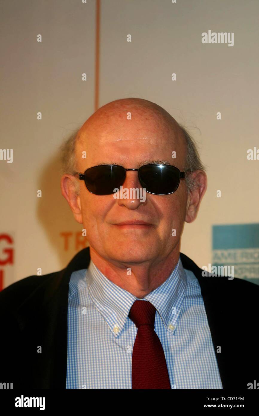 May 2, 2004 - New York, New York, U.S. - K37007ML.TRIBECA FILM FESTIVAL ...