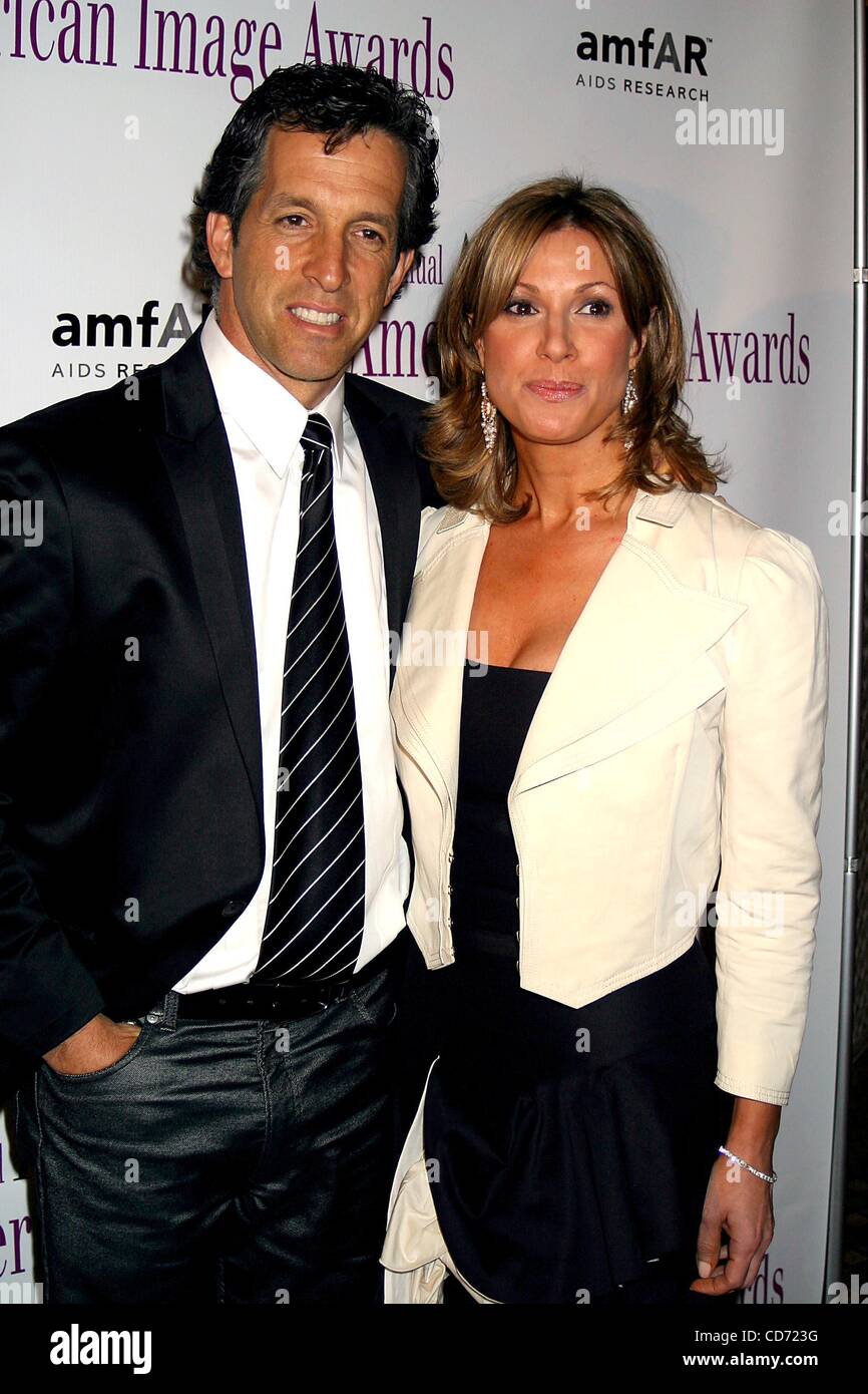 May 3, 2004 - New York, New York, U.S. - K37209JBU.THE 2004 AMERICAN ...