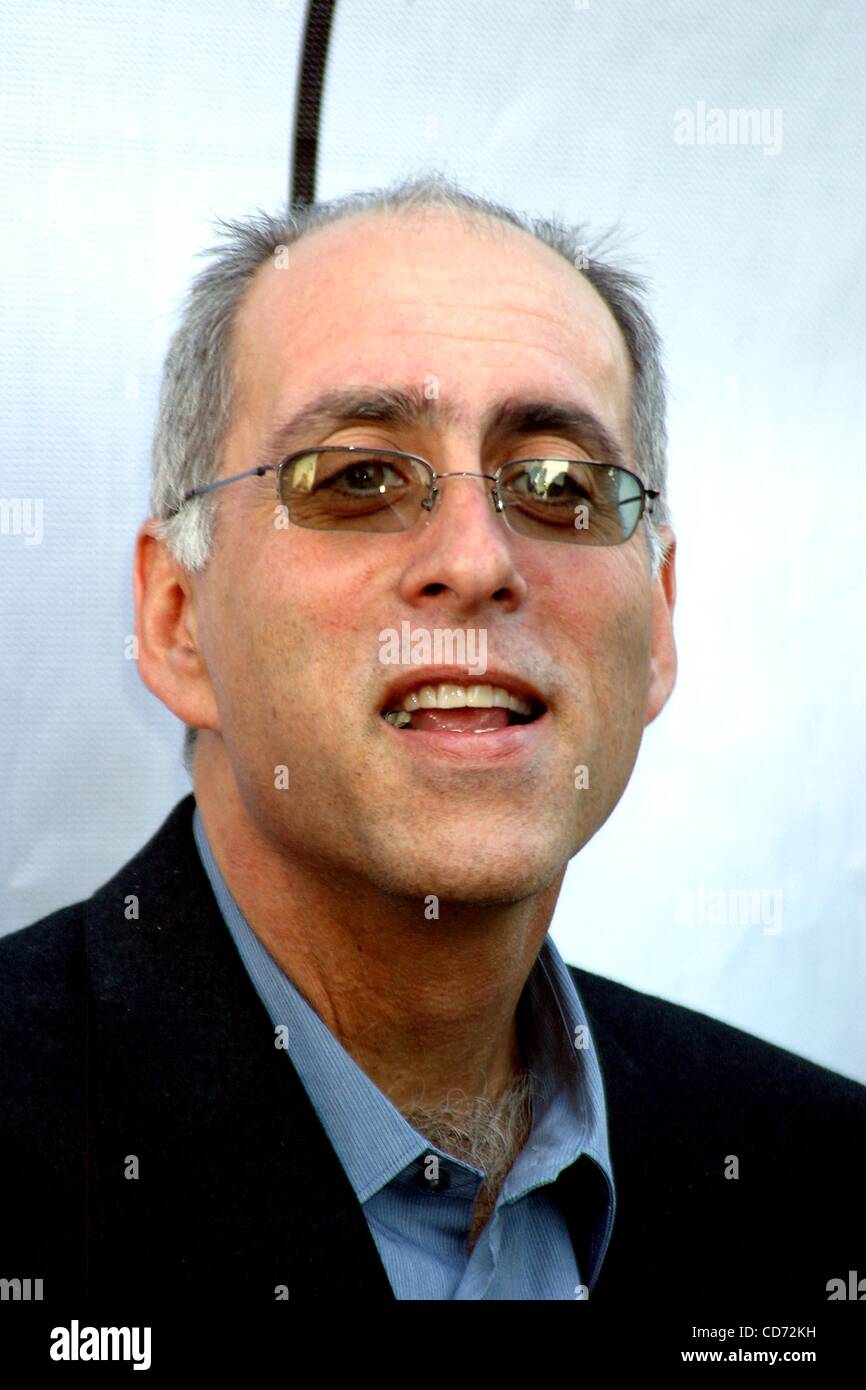 May 6, 2004 - New York, New York, U.S. - K37092RM.2004 TRIBECA FILM ...