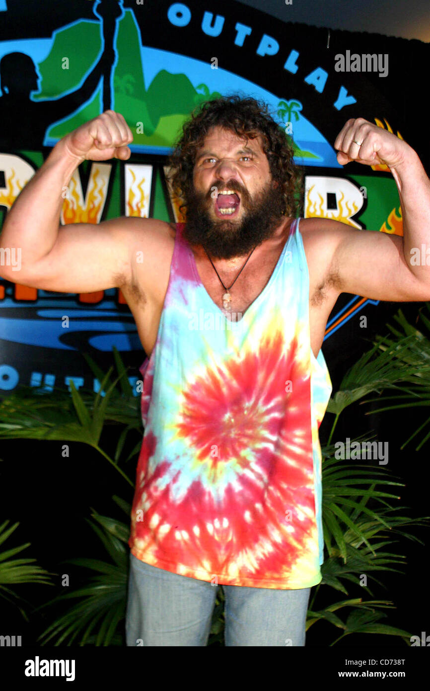 May 9, 2004 - New York, New York, U.S. - K37134RM.SURVIVOR: ALLSTARS ...
