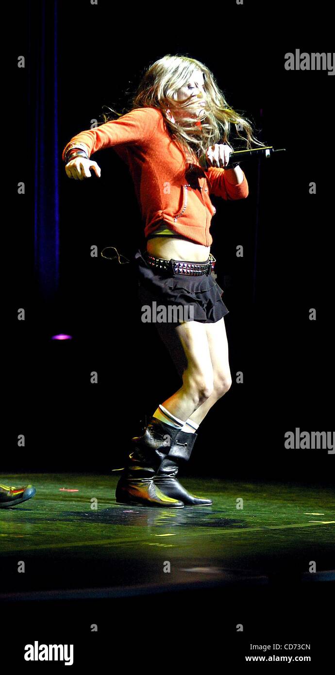 May 11, 2004 - New York, New York, U.S. - K37181RM.SPECIAL EVENING OF ...