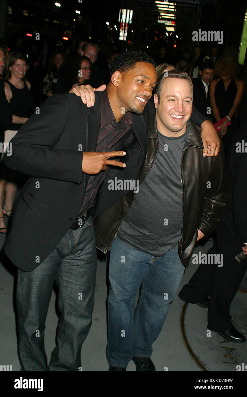 May 11, 2004 - New York, New York, U.S. - K37161RM.THE U.S PREMIERE OF ...