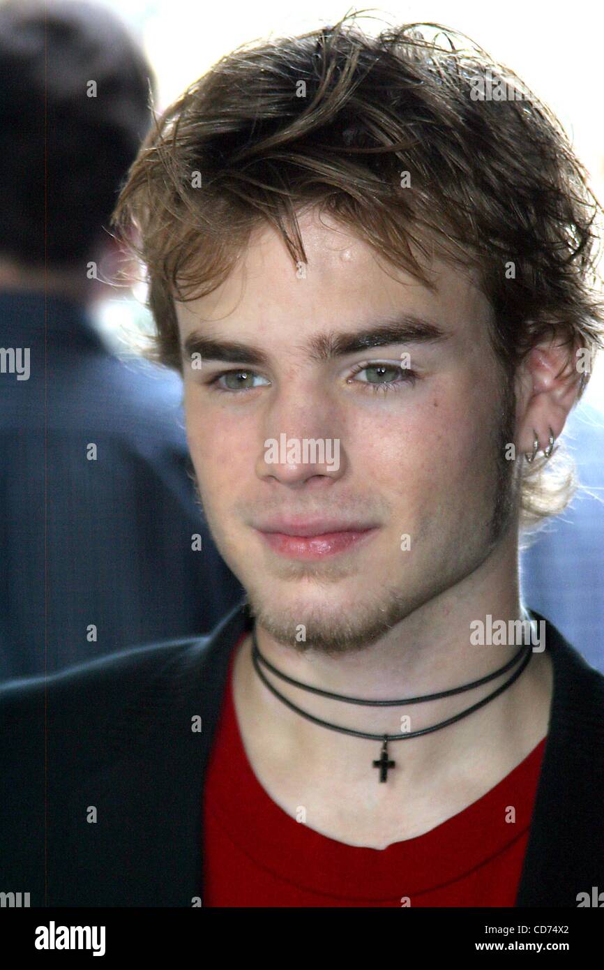 David gallagher 2005 hi-res stock photography and images - Alamy