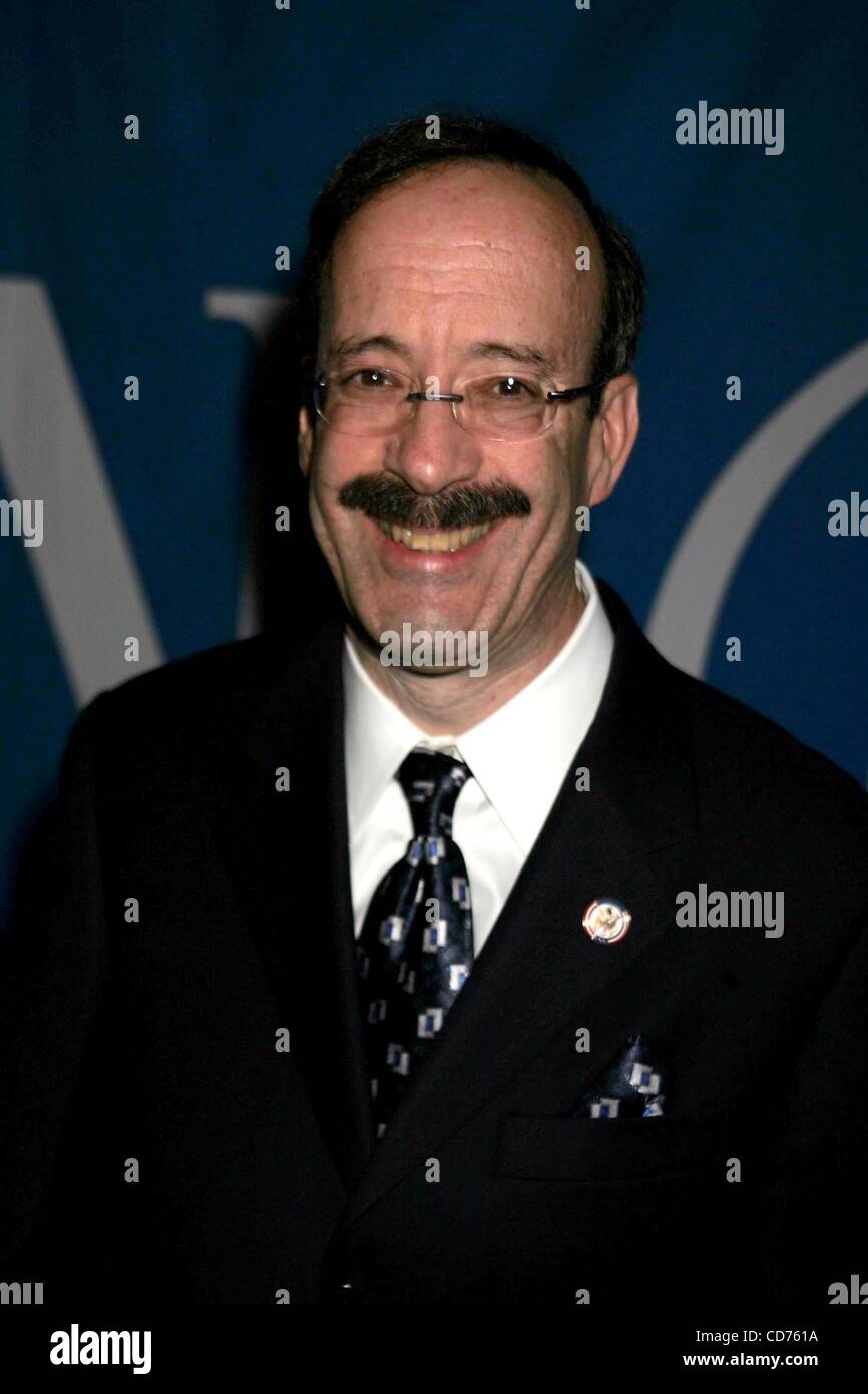 June 7, 2004 - New York, New York, U.S. - K37741RM.HOWARD RUBENSTEIN ...