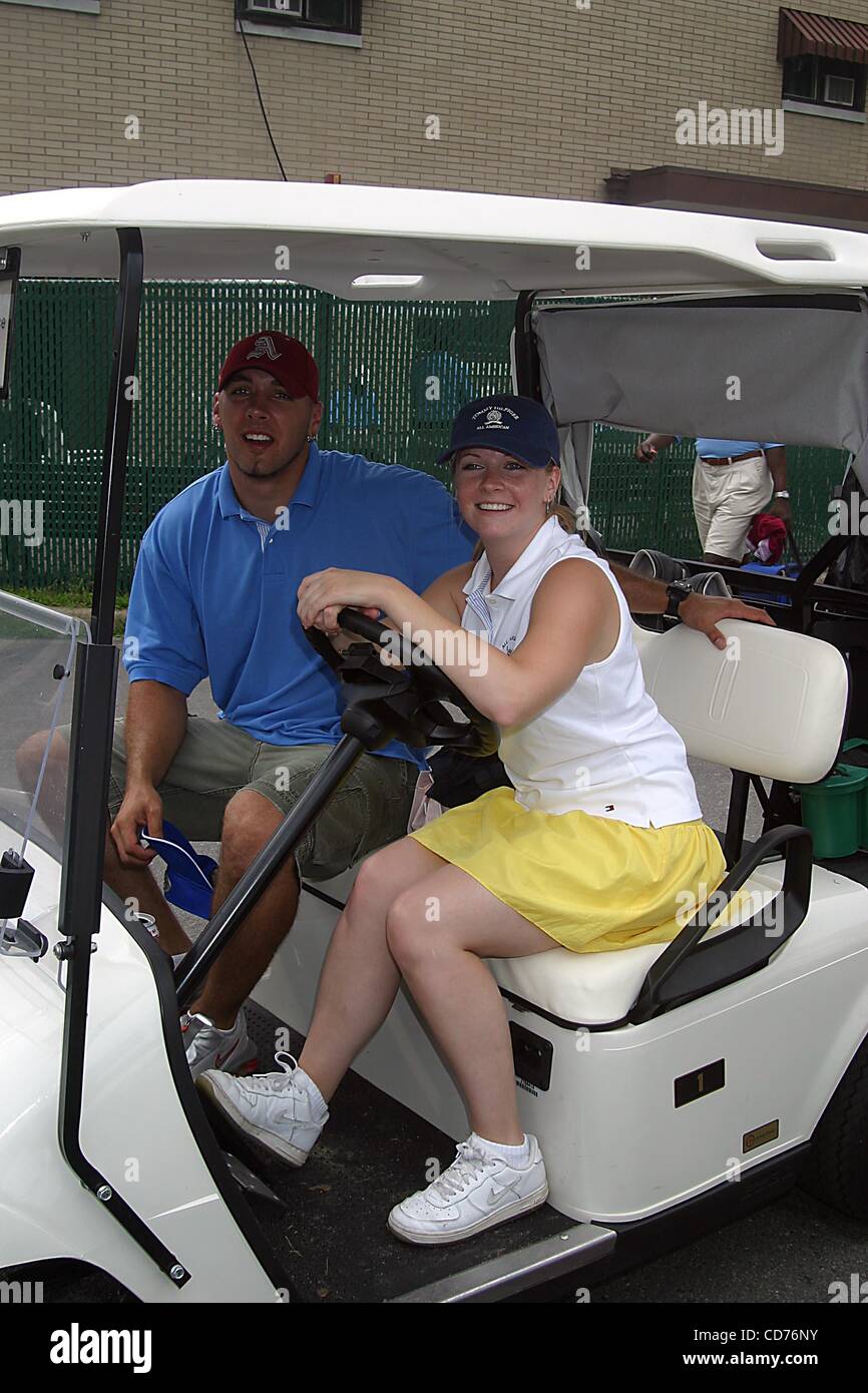 June 14, 2004 - New York, New York, U.S. - K37839JBU.TOMMY HILFIGER'S ...