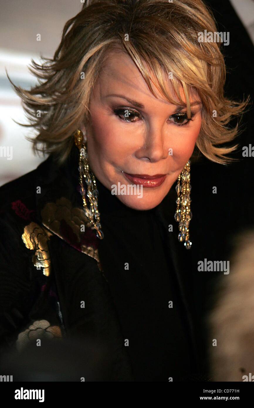 June 15, 2004 - New York, New York, U.S. - K37893RM.PARTY TO CELEBRATE ...