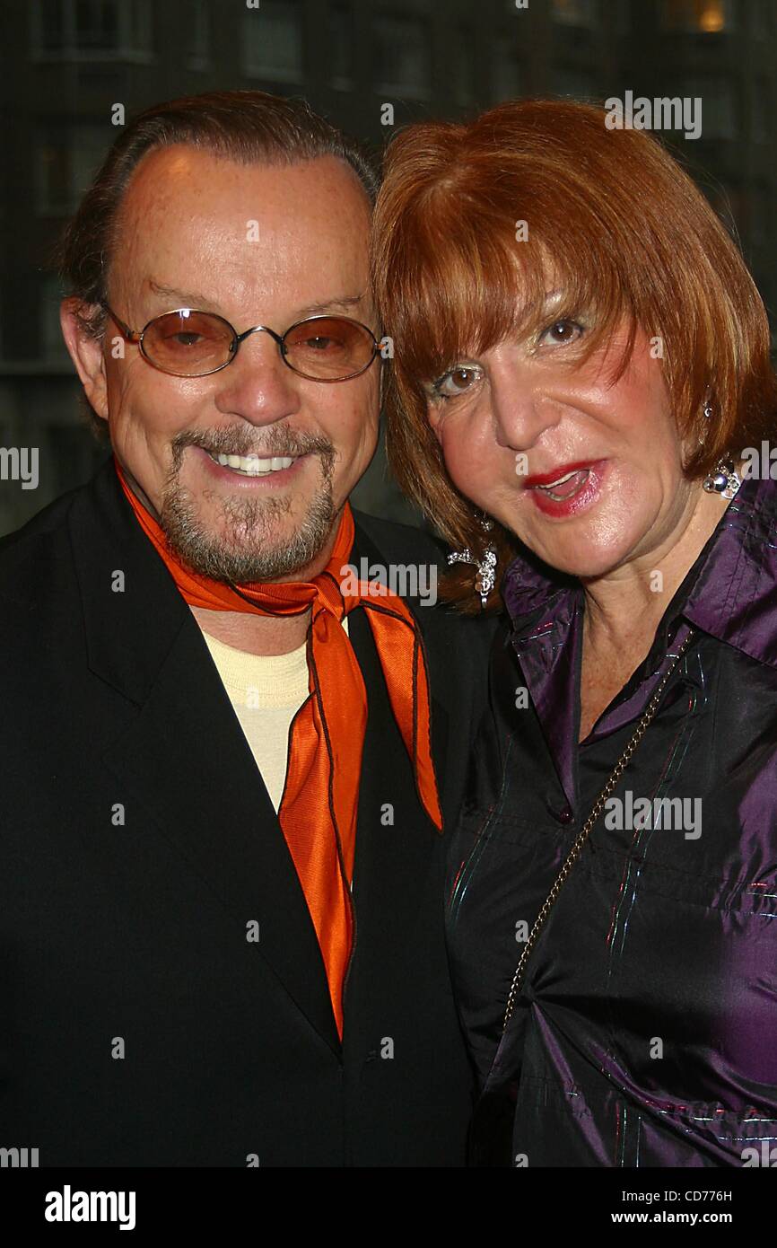 Sally jessy raphael hi-res stock photography and images - Alamy