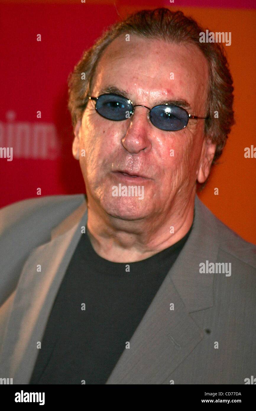 June 17, 2004 - New York, New York, U.S. - K37929RM.ENTERTAINMENT ...