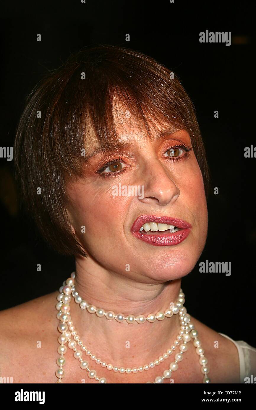 June 21, 2004 - New York, New York, U.S. - K38005ML.SAINT VINCENT'S ...