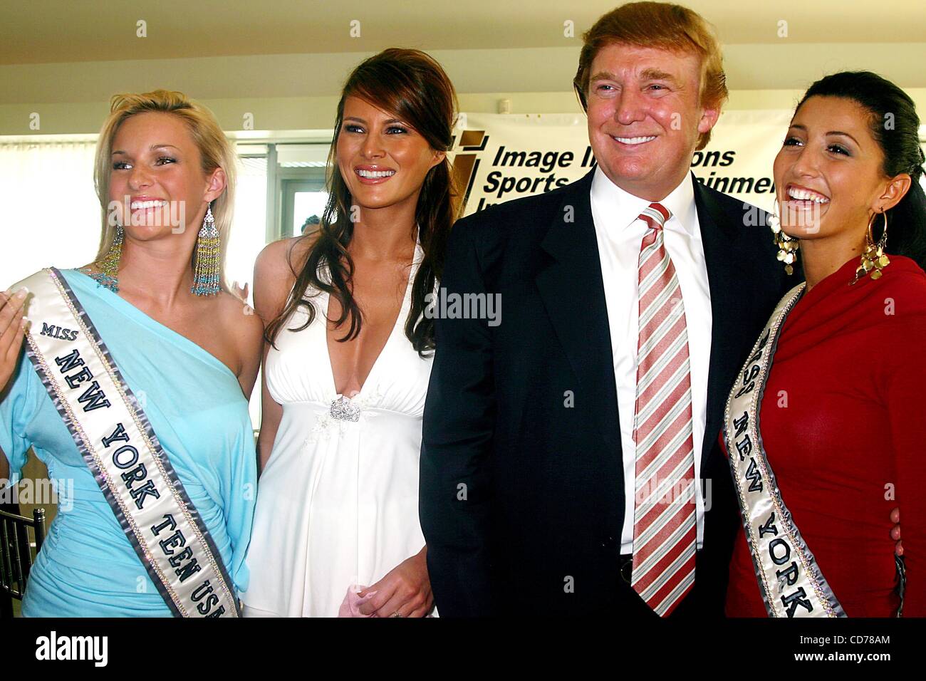 June 28, 2004 - New York, New York, U.S. - K38118ML.ALEX RODRIGUEZ AND ...