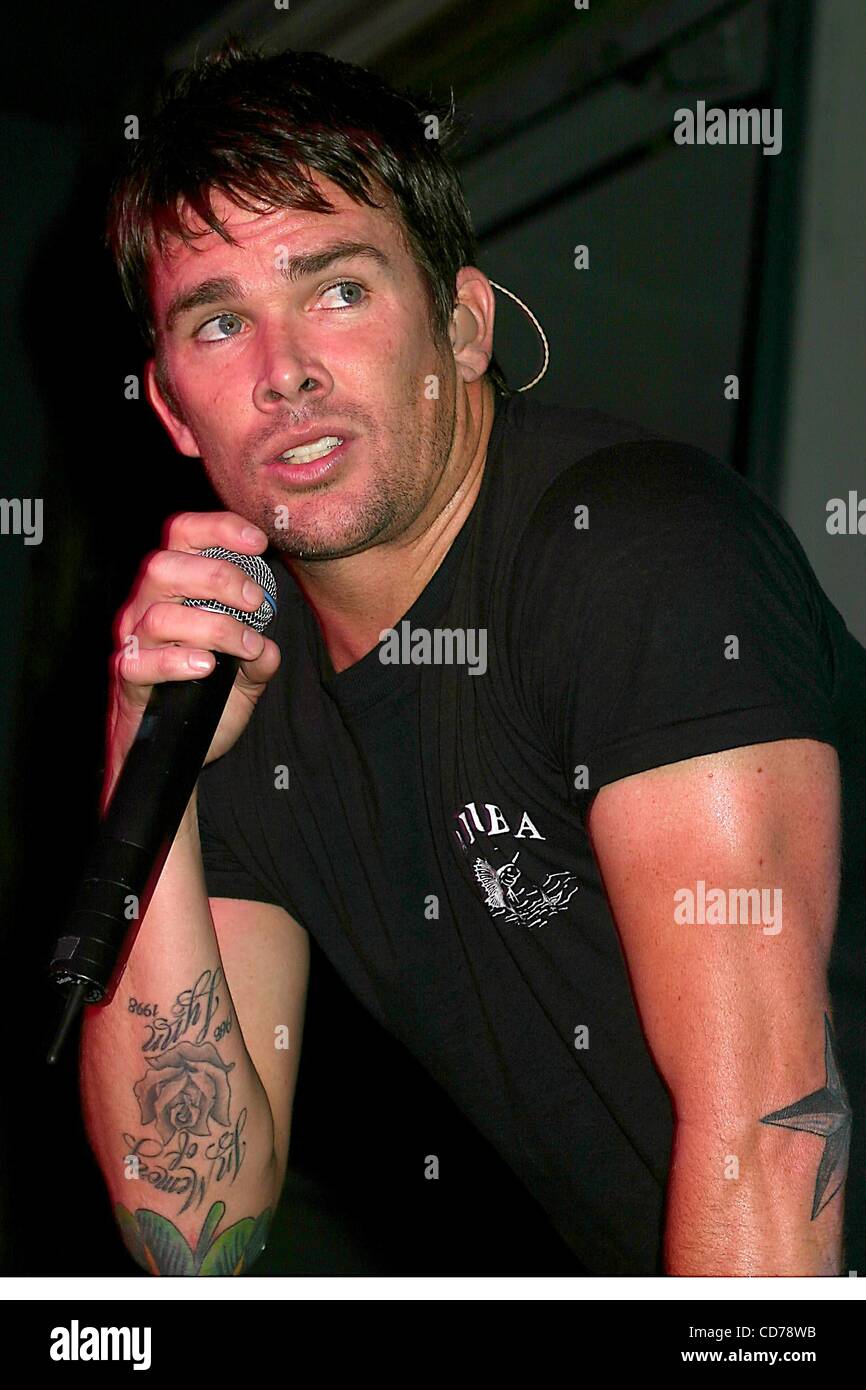 June 30, 2004 - New York, New York, U.S. - K38149ML.SUGAR RAY AND GQ ...