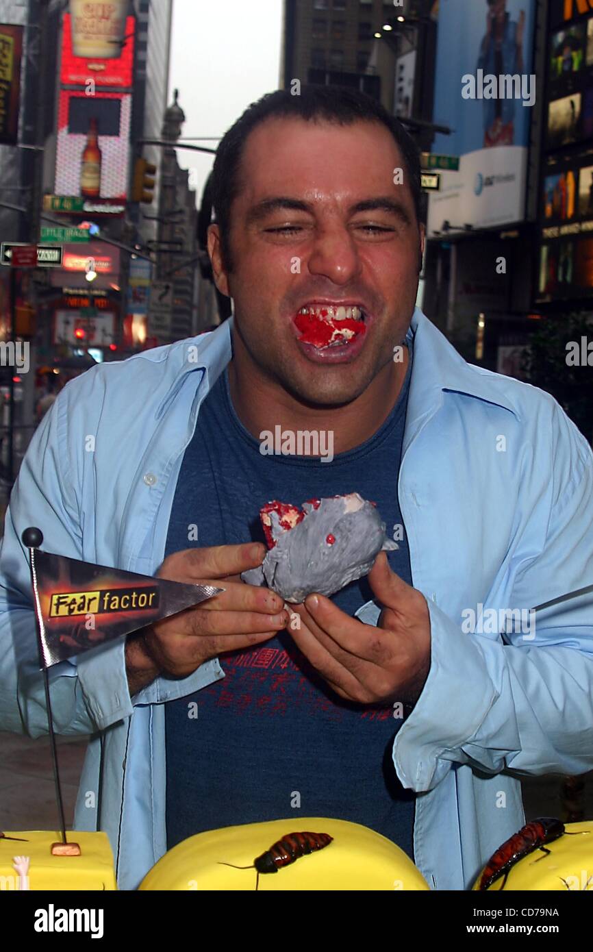 Joe rogan fear factor hi-res stock photography and images - Alamy