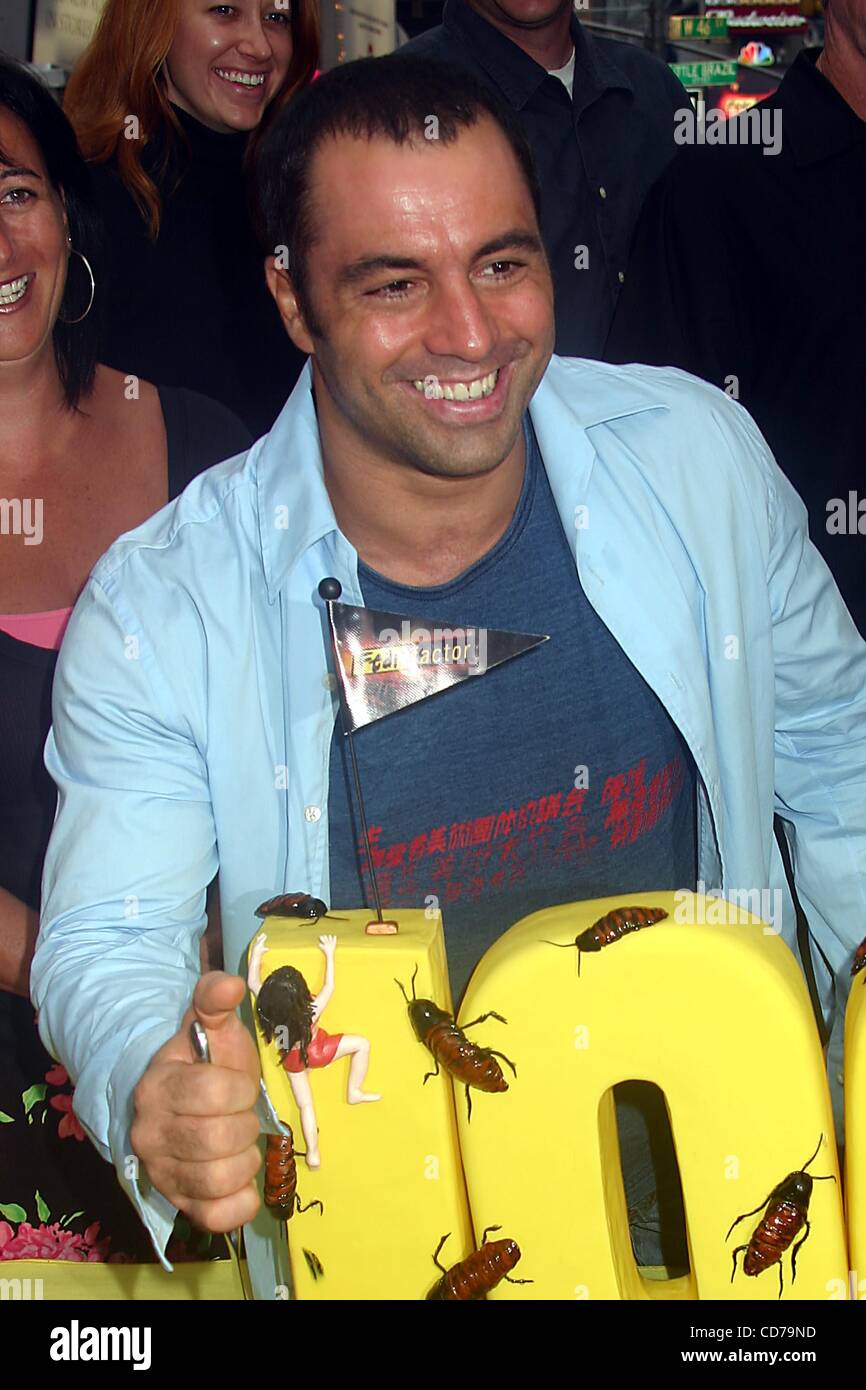 Joe rogan fear factor hi-res stock photography and images - Alamy