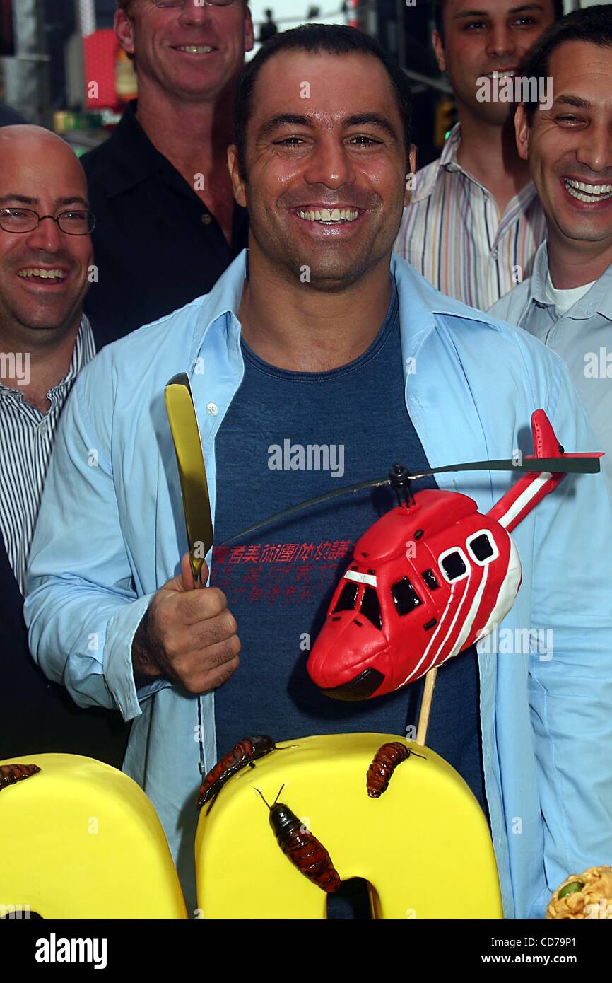 Joe rogan fear factor hi-res stock photography and images - Alamy