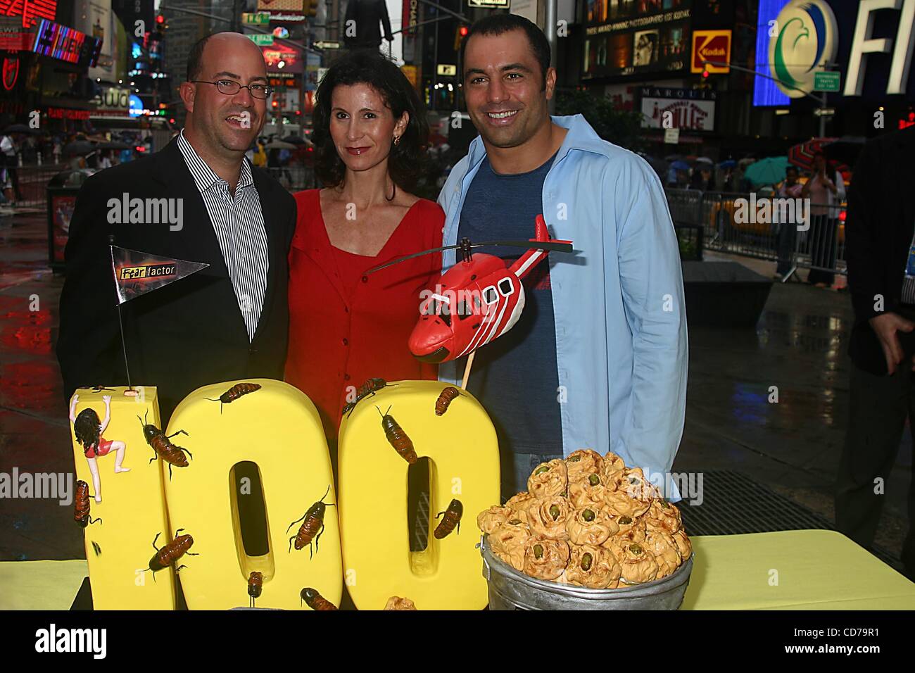 Joe rogan fear factor hi-res stock photography and images - Alamy