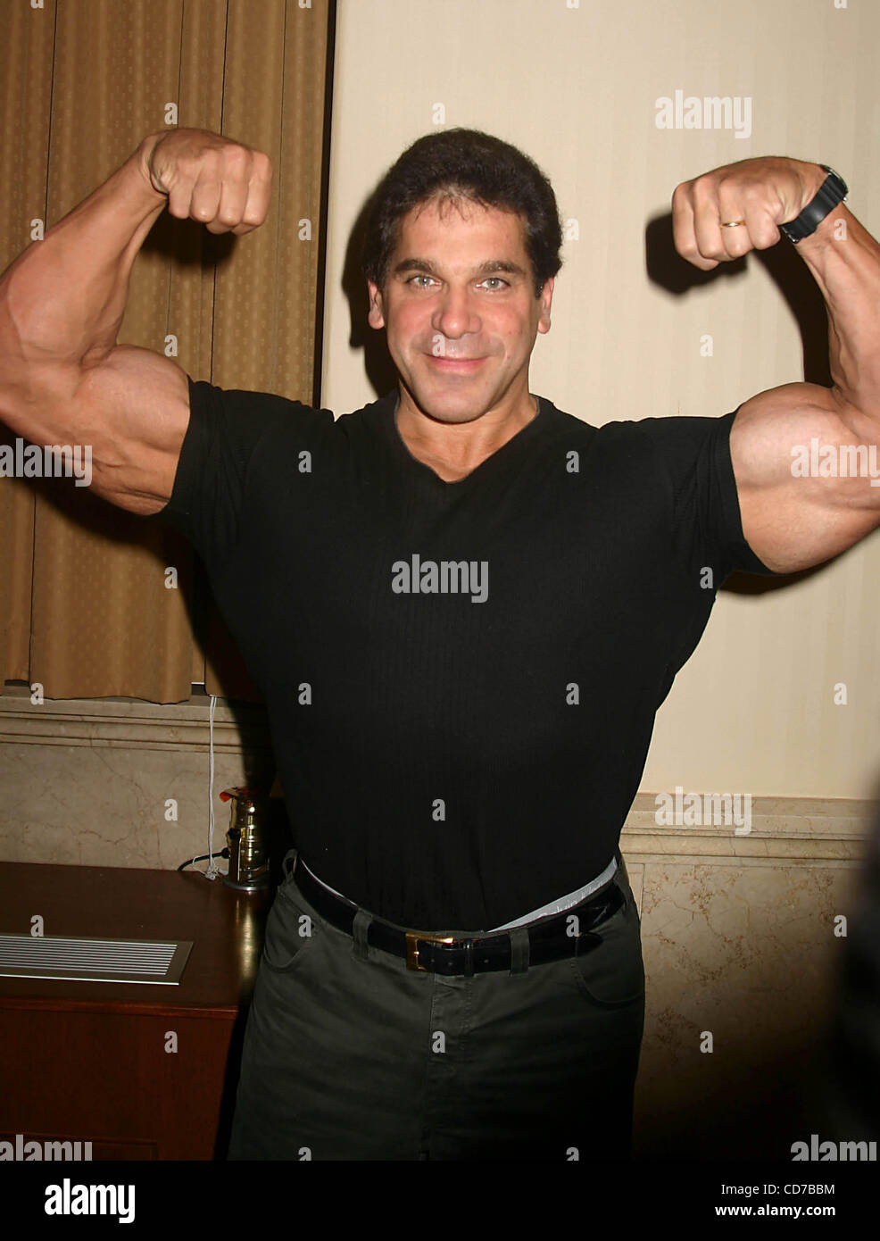 July 27, 2004 - New York, New York, U.S. - K38526ML.A&E NETWORK AND ...