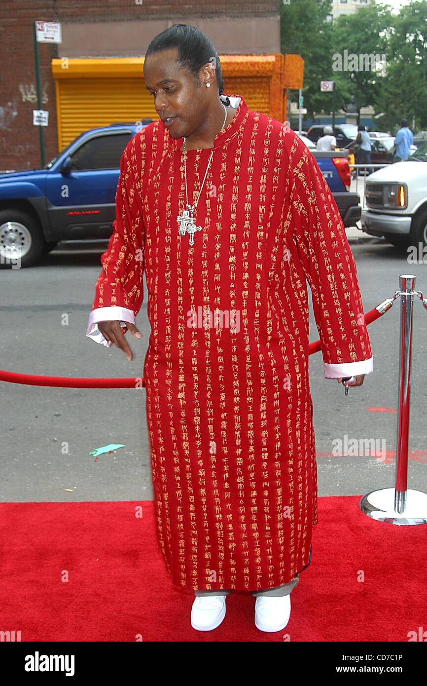 Aug. 4, 2004 - New York, New York, U.S. - K38643JBU.COLLATERAL PREMIERE ...