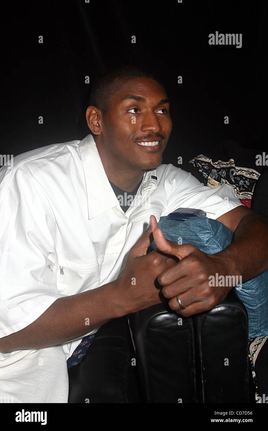 Aug. 18, 2004 - New York, New York, U.S. - K38819ML.ROM ARTEST'S ...