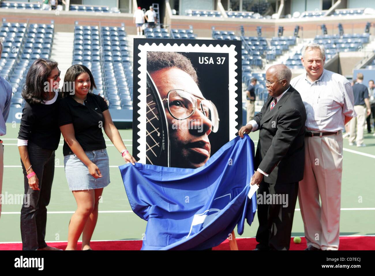 Aug. 28, 2004 - New York, New York, U.S. - K39020RM.ARTHUR ASHE ...