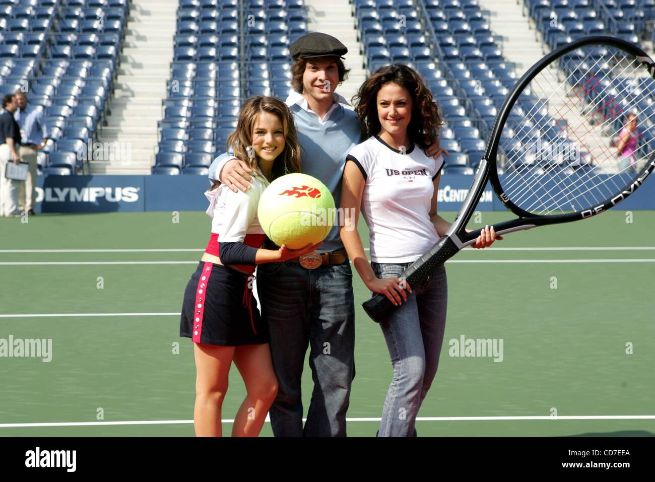 Aug. 28, 2004 - New York, New York, U.S. - K39020RM.ARTHUR ASHE KID'S ...