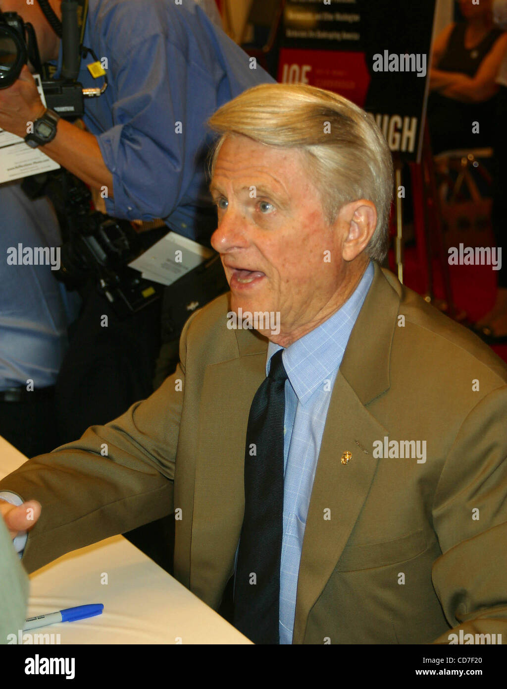 Sept. 2, 2004 - New York, New York, U.S. - K39104JBU.DEMOCRAT TURNED ...