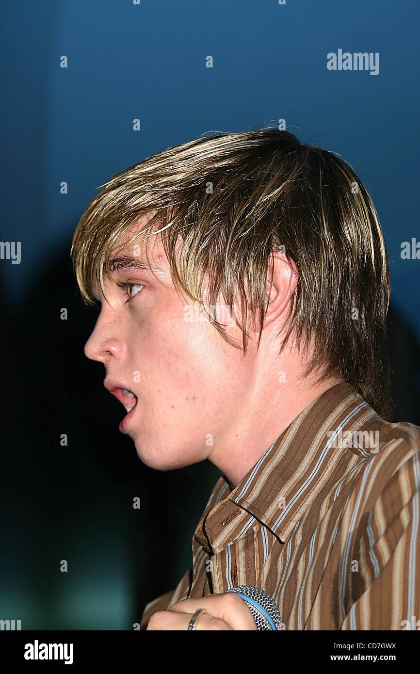 Jesse Mccartney 2004 Photoshoot