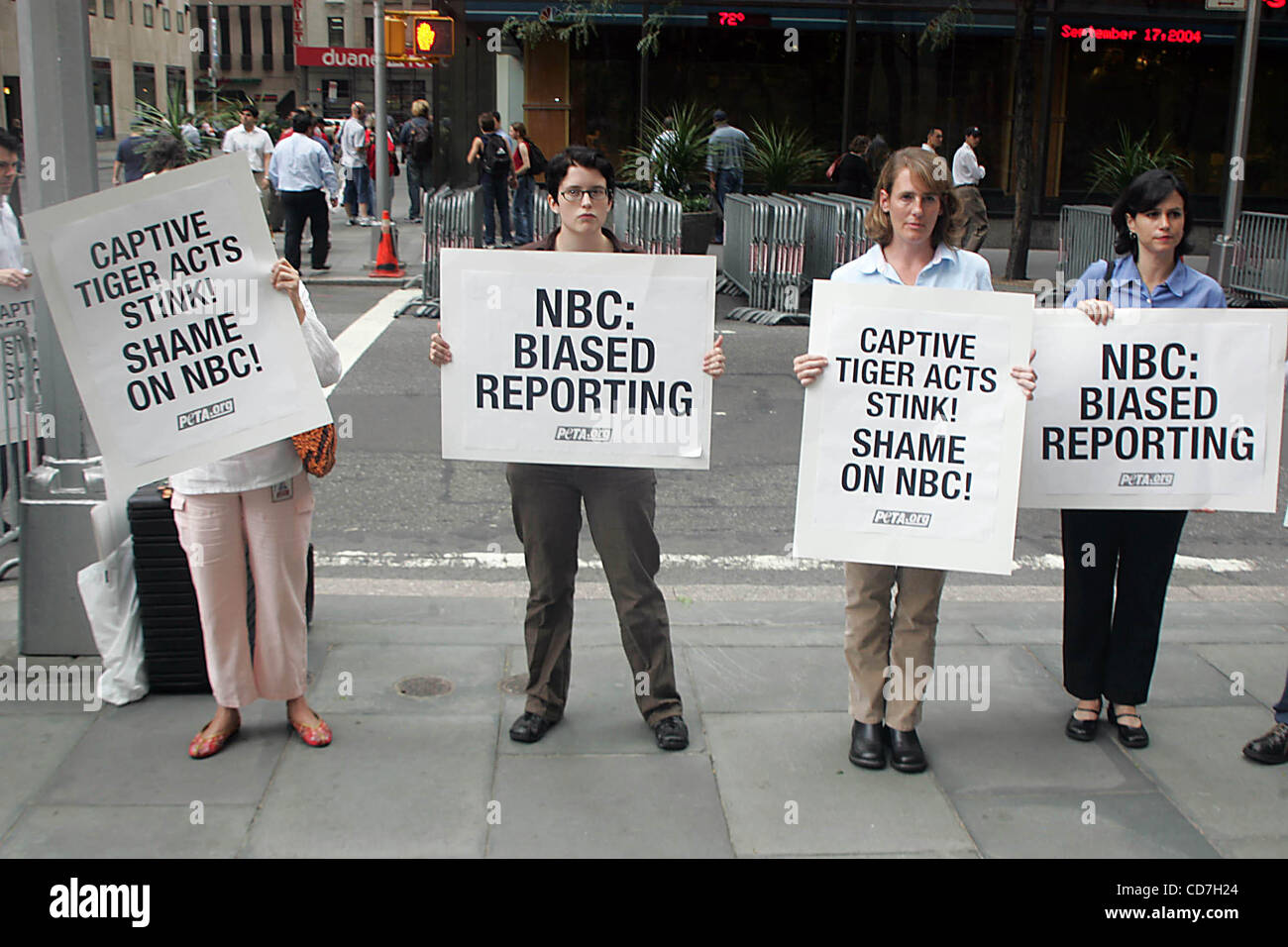 Sept. 18, 2004 - New York, New York, U.S. - K39537RM.PETA PROTESTERS ...