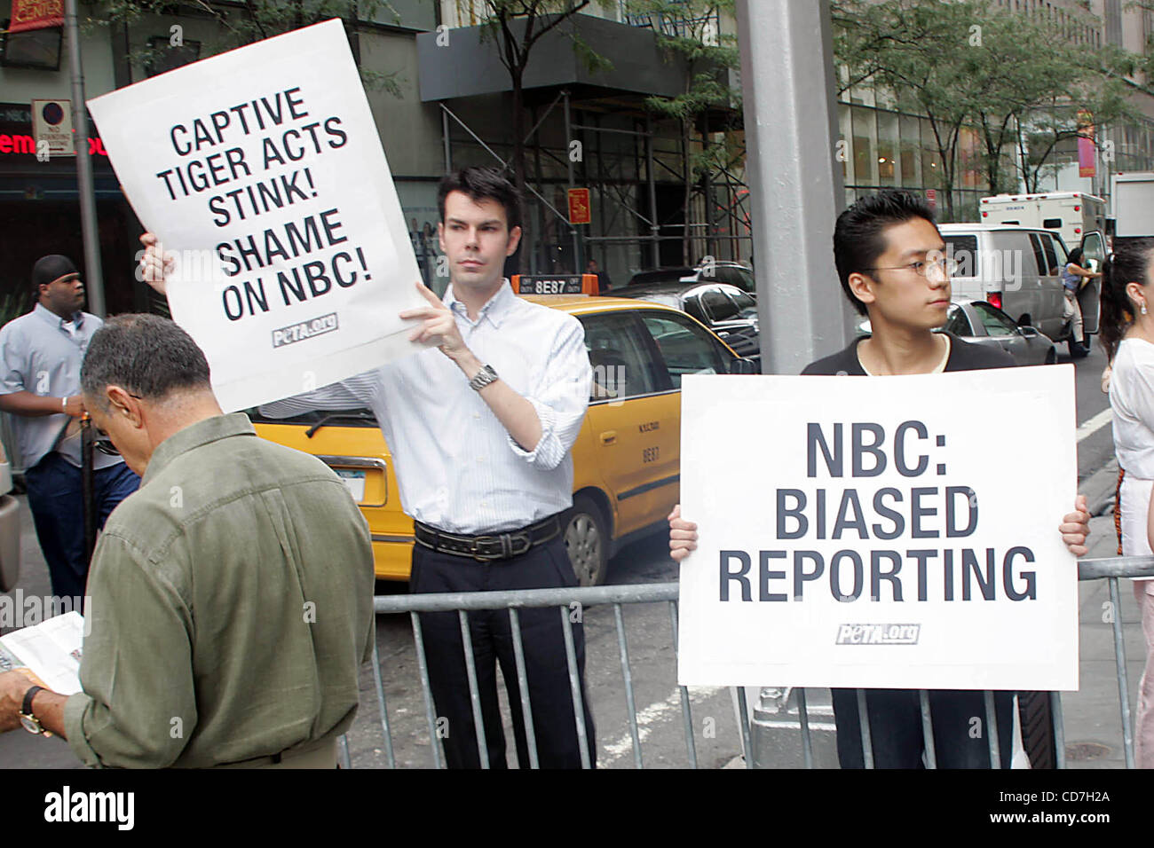 Sept. 18, 2004 - New York, New York, U.S. - K39537RM.PETA PROTESTERS ...