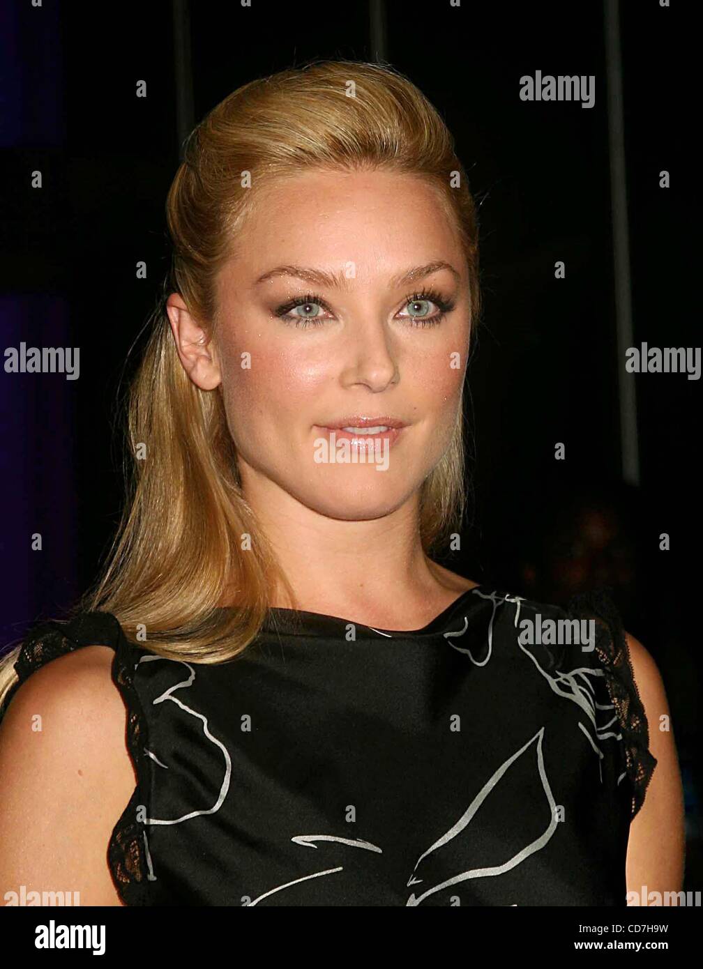 Elisabeth rohm law and order hi-res stock photography and images - Alamy