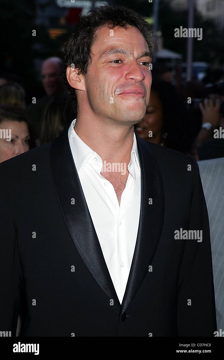 Sept. 21, 2004 - New York, New York, U.S. - K39576RM.WORLD PREMIERE OF ...