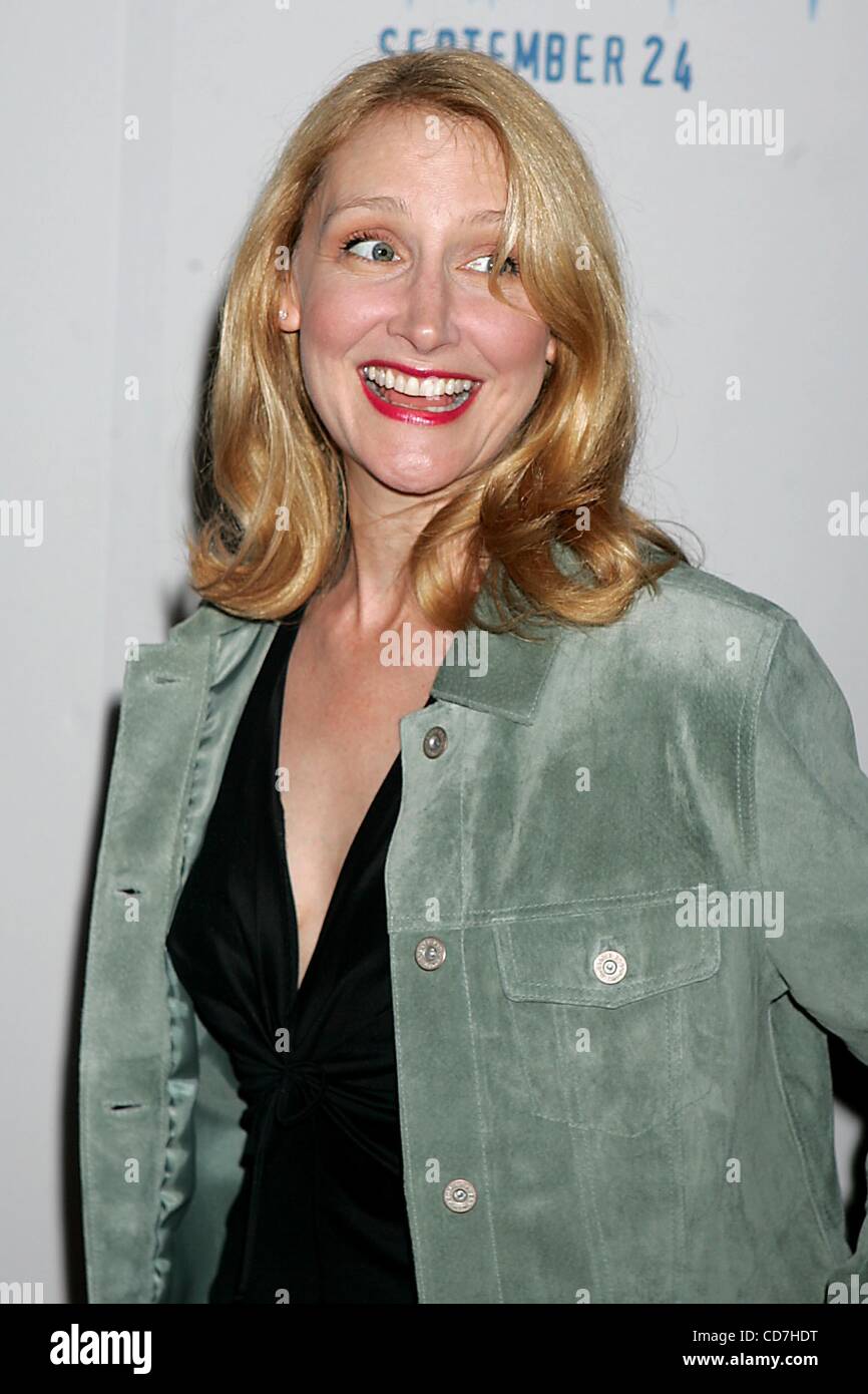 Sept. 21, 2004 - New York, New York, U.S. - K39576RM.WORLD PREMIERE OF ...