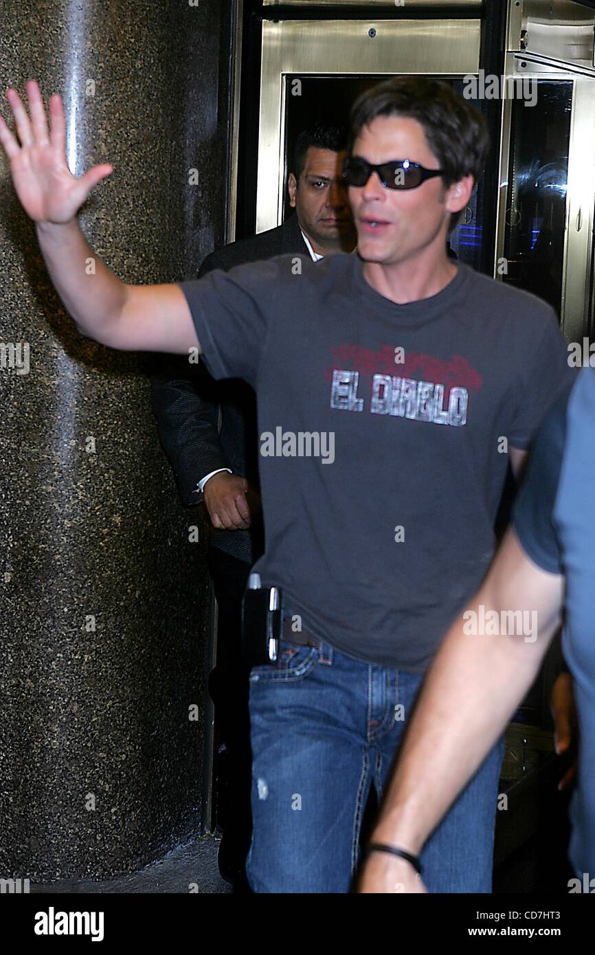 Sept. 24, 2004 - New York, New York, U.S. - K39649RM.DEPARTURES FROM ...