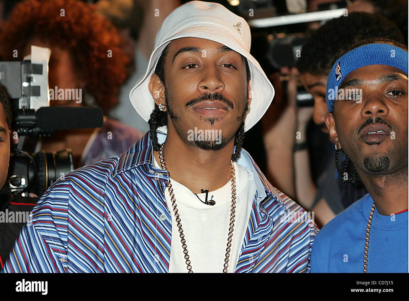 Sept. 27, 2004 - New York, New York, U.S. - K39671RM.NY PREMIERE OF ...