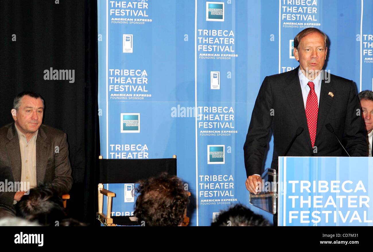 Oct. 13, 2004 - New York, New York, U.S. - K39889RM.GOVERNOR PATAKI AND ...