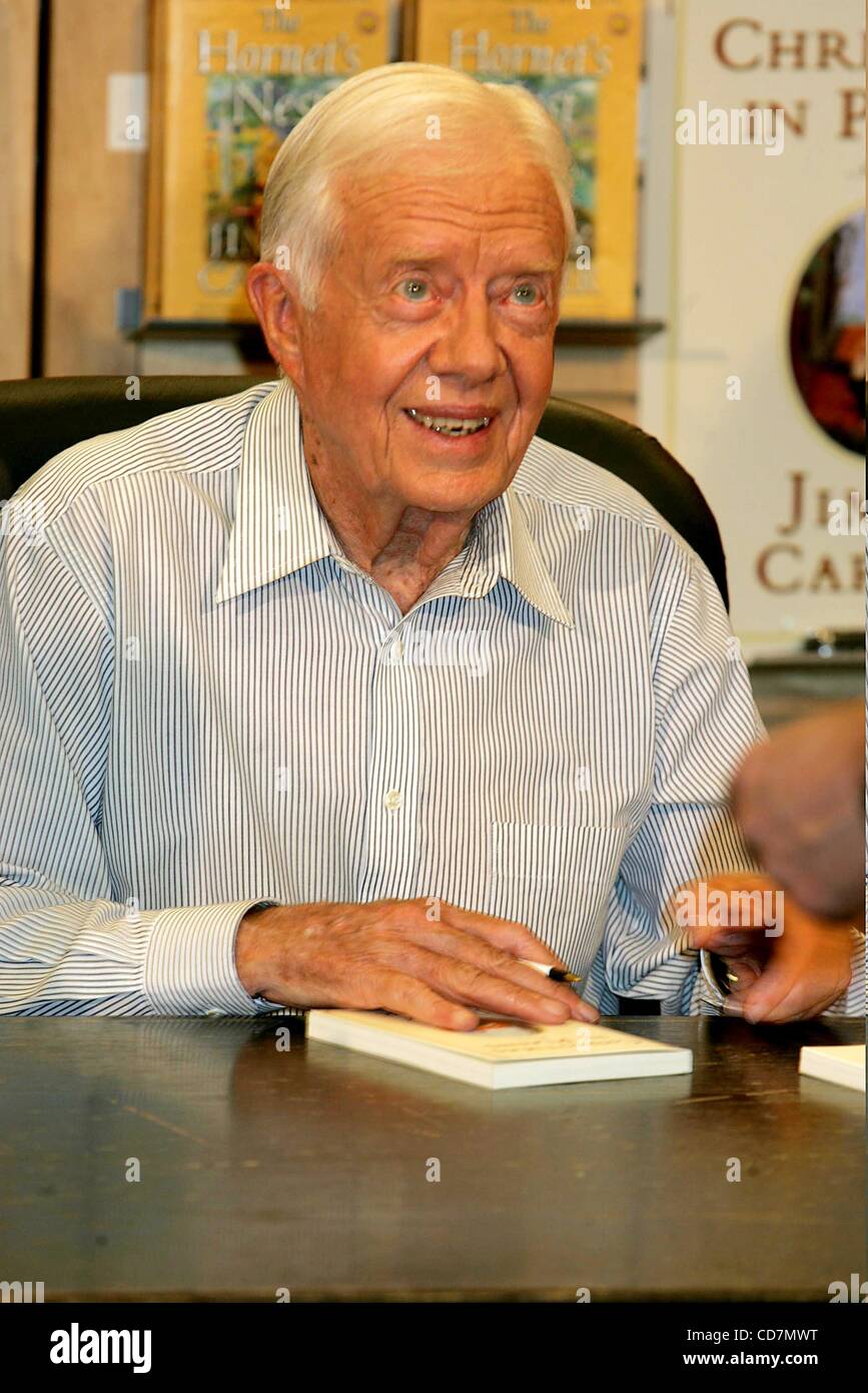 Oct. 19, 2004 - New York, New York, U.S. - K39986RM.EX-PRESIDENT JIMMY ...