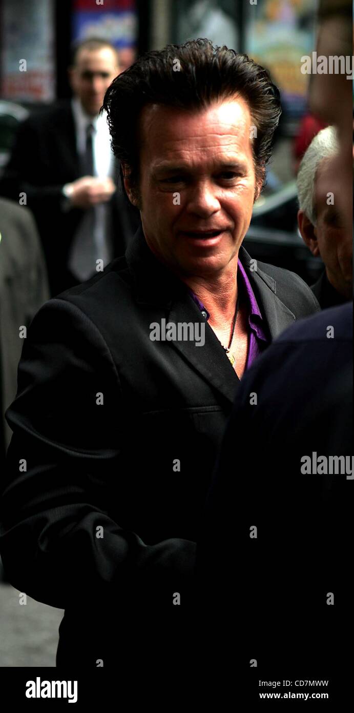 Oct. 19, 2004 - New York, New York, U.S. - K39985RM.GUESTS AT THE ...