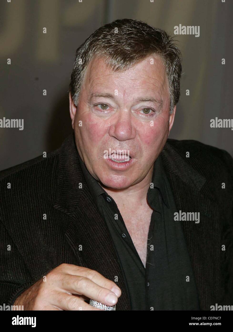 Oct. 24, 2004 - New York, New York, U.S. - K40061RM.WILLIAM SHATNER ...