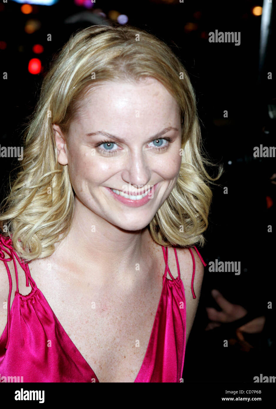 Amy poehler saturday night live 2004 hi-res stock photography and ...