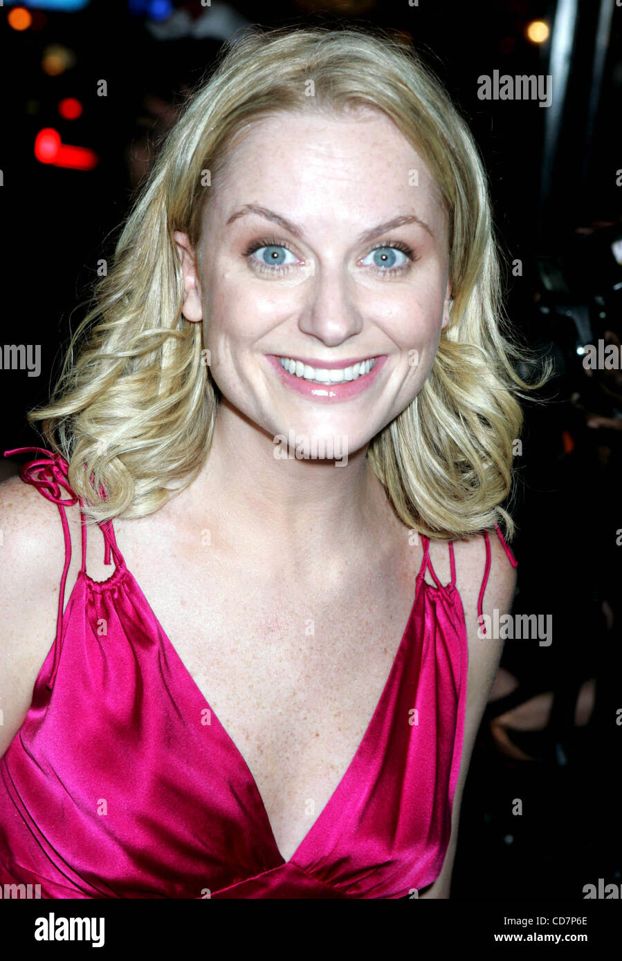Amy poehler saturday night live 2004 hi-res stock photography and ...