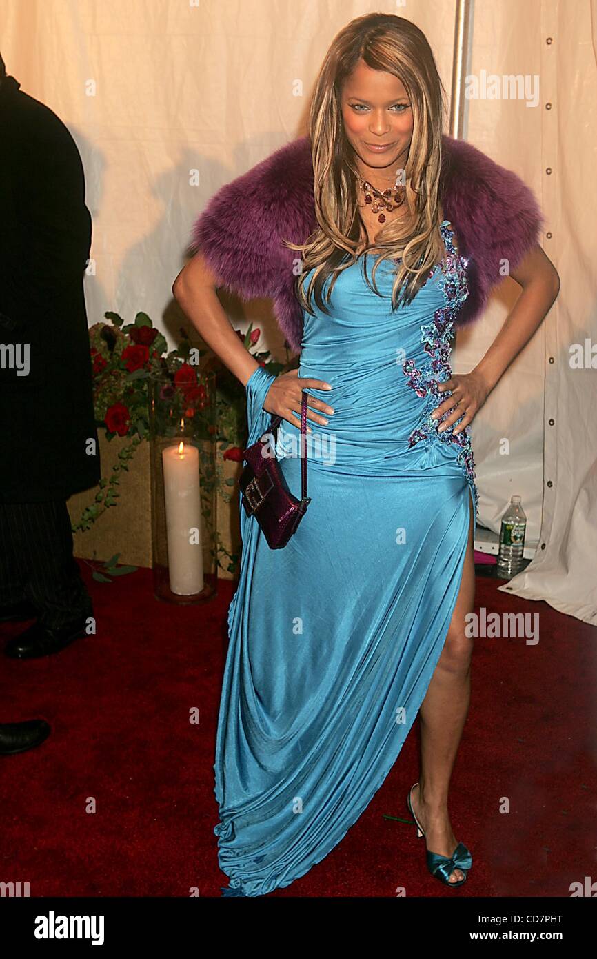 Blu cantrell 2004 hi-res stock photography and images - Alamy