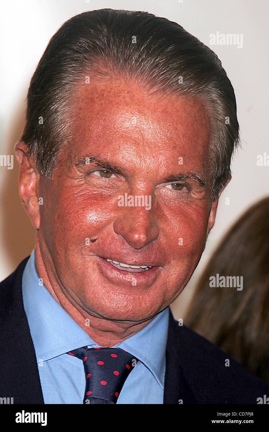 Nov. 4, 2004 - New York, New York, U.S. - K40267RM.SEAN P. DIDDY COMBS ...