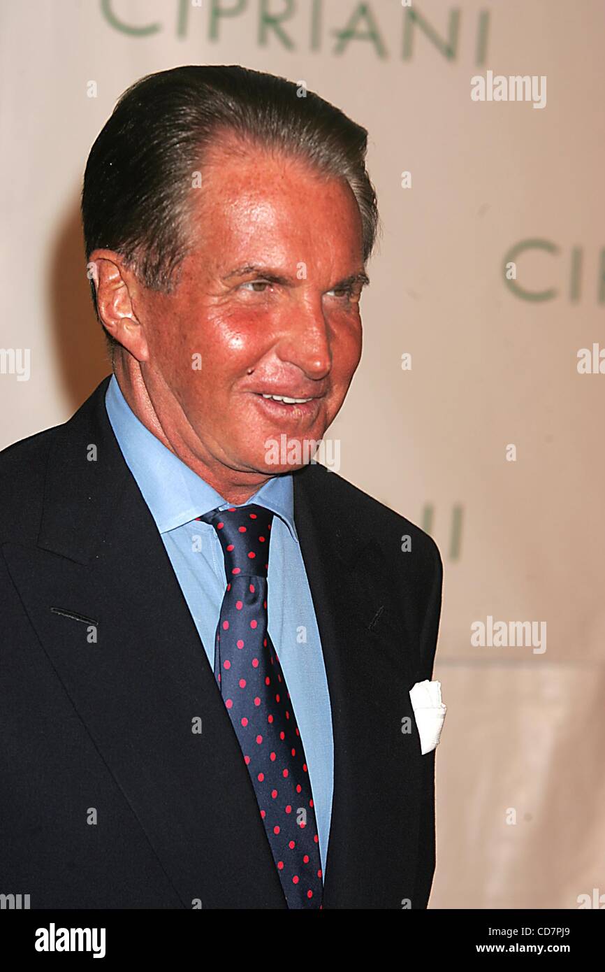 Nov. 4, 2004 - New York, New York, U.S. - K40267RM.SEAN P. DIDDY COMBS ...