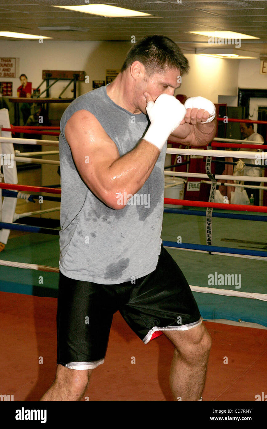 Nov. 10, 2004 - New York, New York, U.S. - K39938RM.ANDREW ''POWERFUL ...