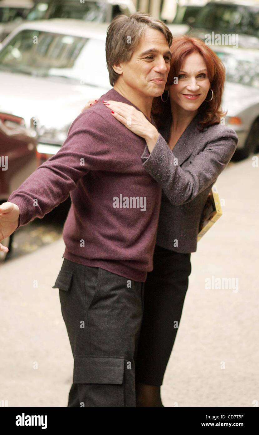 Tony danza the tony danza show 2004 hi-res stock photography and images ...