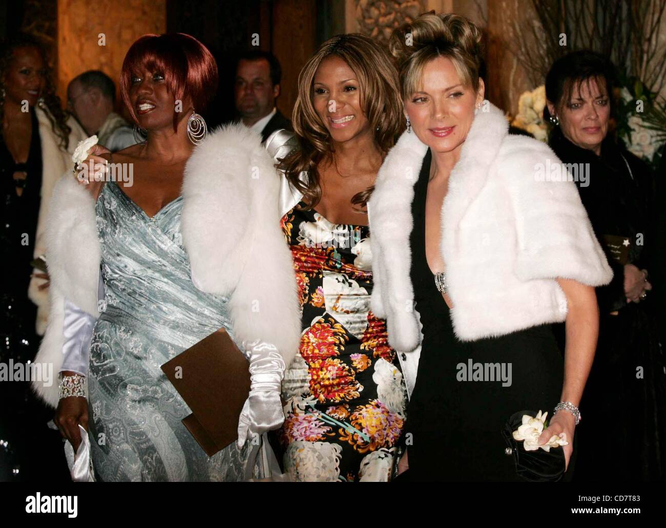 Nov. 14, 2004 - New York, New York, U.S. - K40382RM.STAR JONES AND AL ...