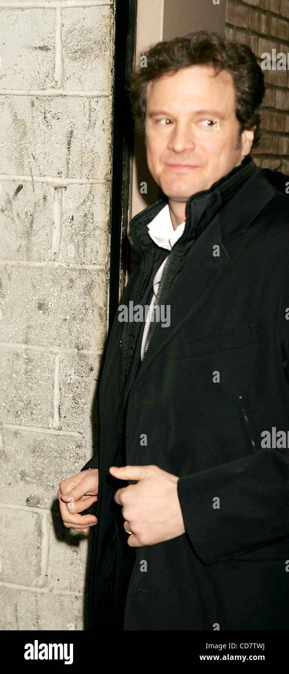 Nov. 19, 2004 - New York, New York, U.S. - K40452RM.CELEBRITIES LEAVING ...