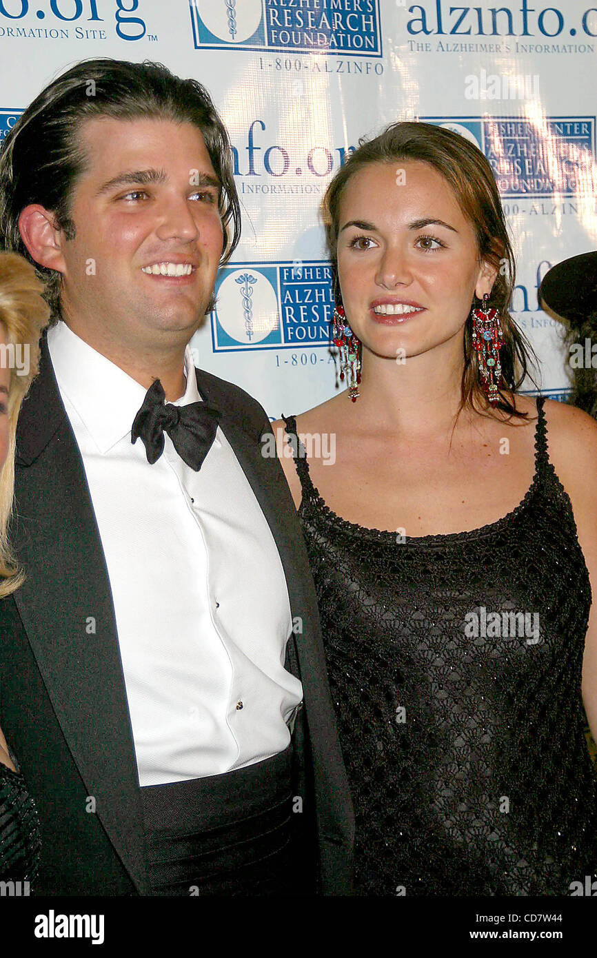 Nov. 22, 2004 - New York, New York, U.S. - K40518JBU.THE FISHER CENTER ...