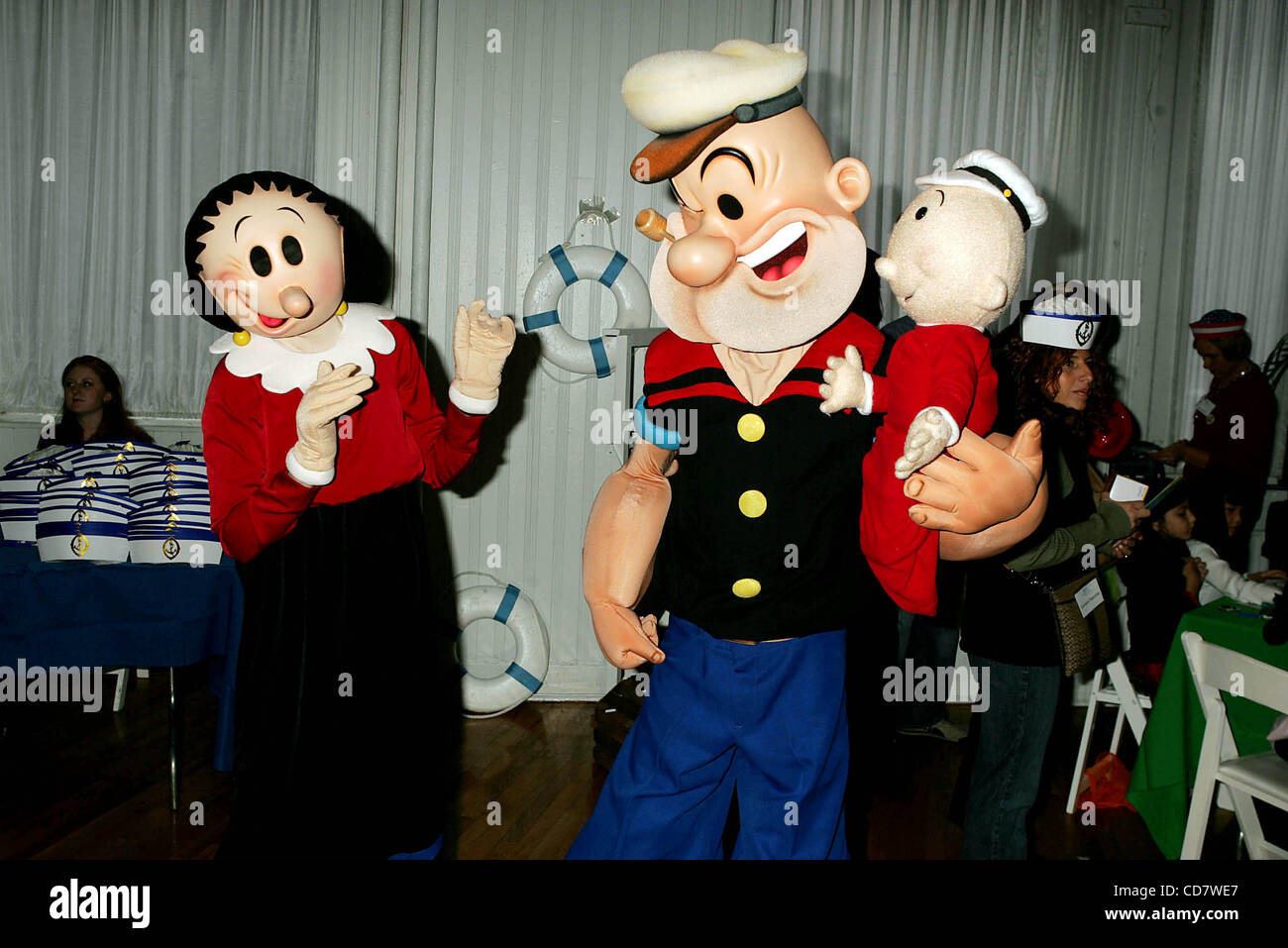 Nov. 22, 2004 - New York, New York, U.S. - K40496RM.NATIONAL ADOPTION ...