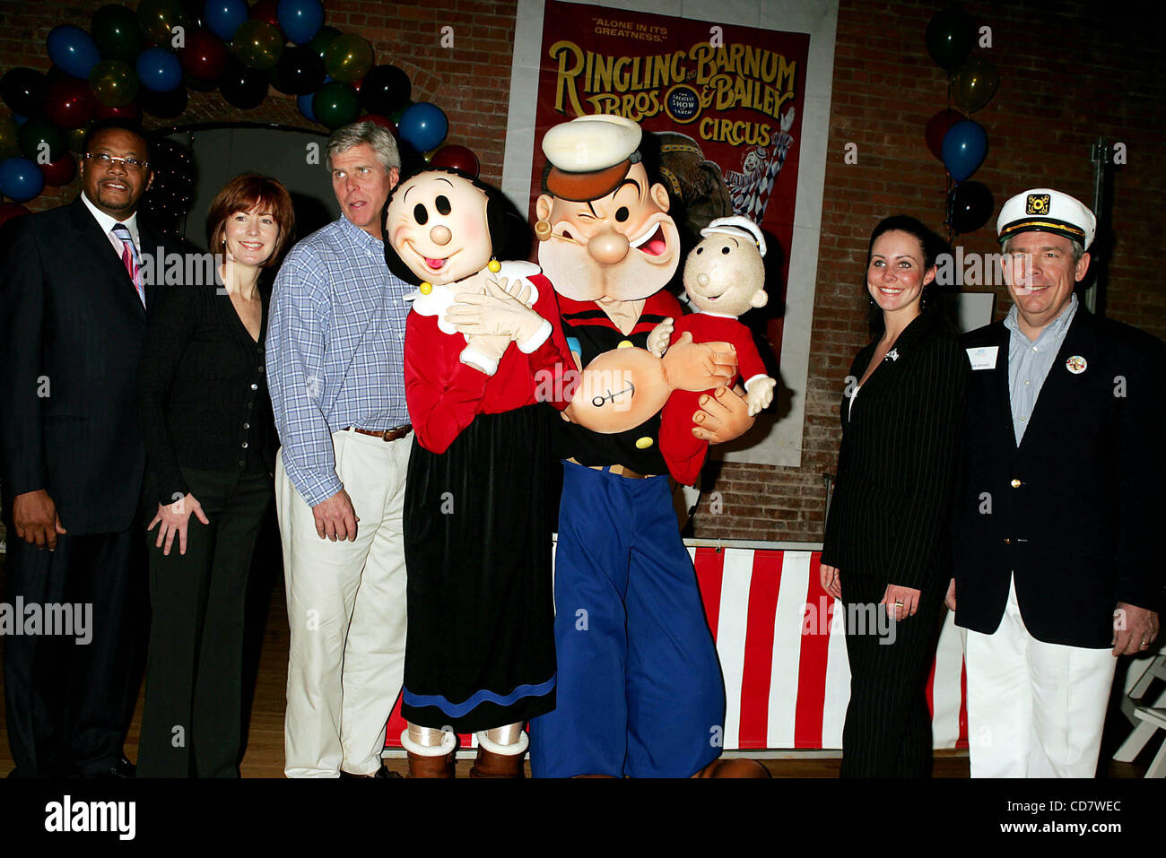 Popeye 2004 hi-res stock photography and images - Alamy