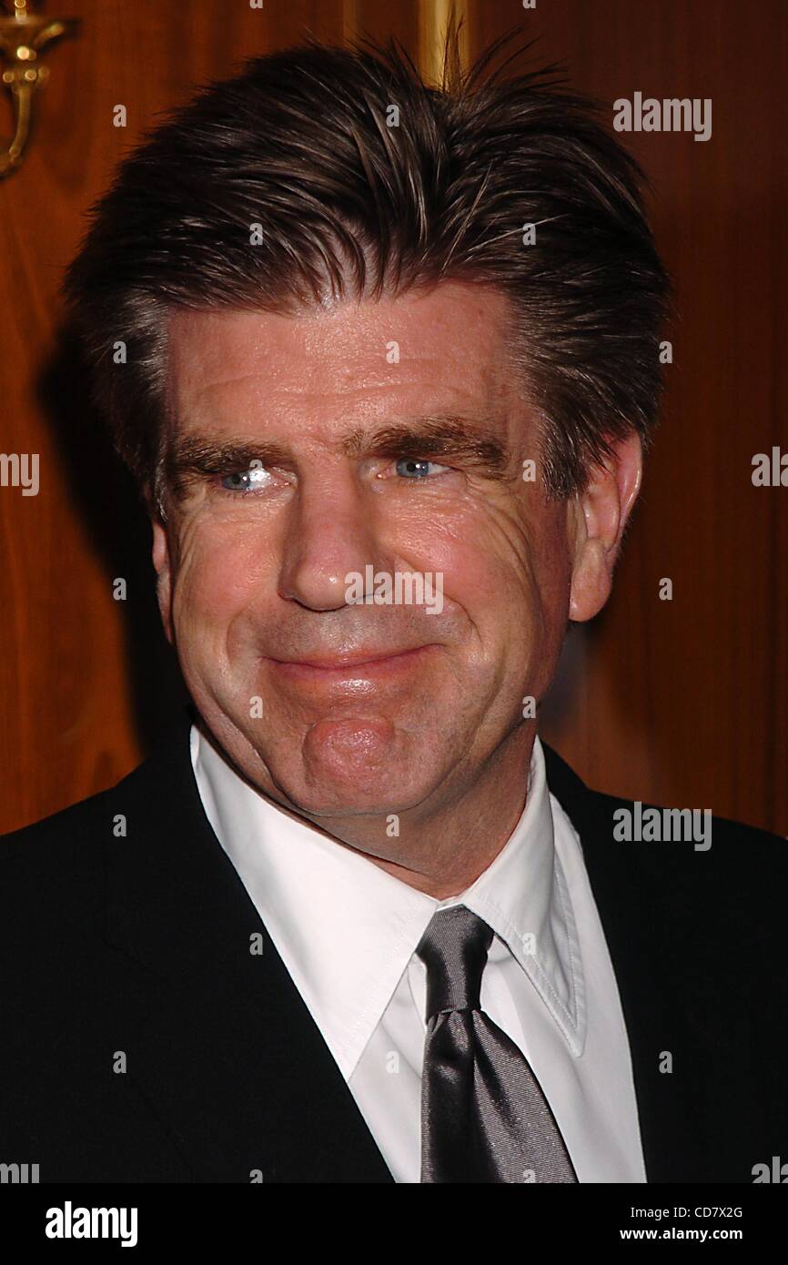 Nov. 30, 2004 - New York, New York, U.S. - K40612JKRON.(AMFAR) AMERICAN ...